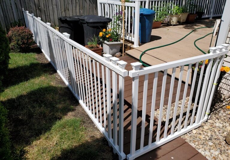 9 Best Dog Fences - Keep Your Dog Safe When Not On A Leash.