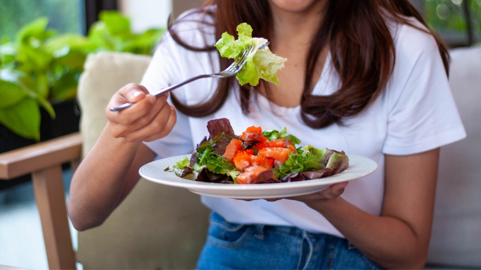 How Many Vegans Are In The World? Global Vegan Trends 2024